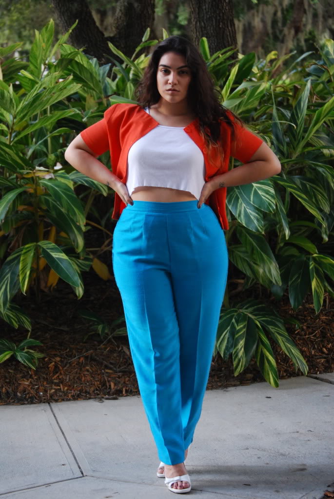 Wearwhatwant Shes Sexy And She Knows It
